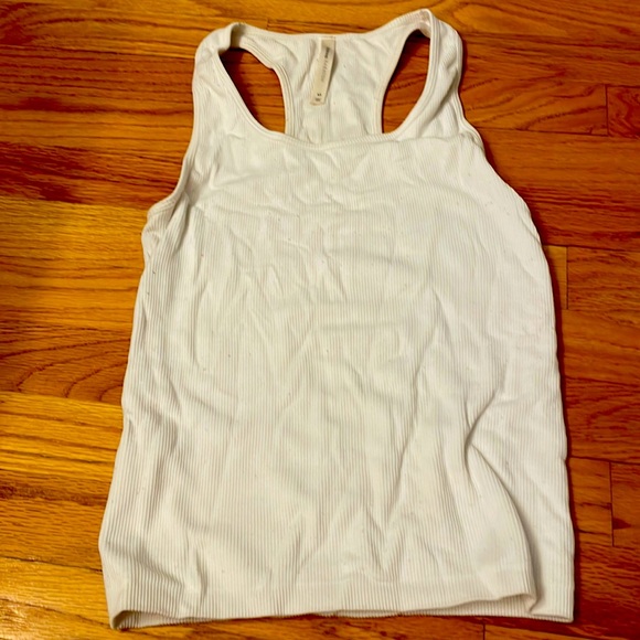 Babaton | Tops | Aritzia Bavarian Razor Back Tank Xs | Poshmark